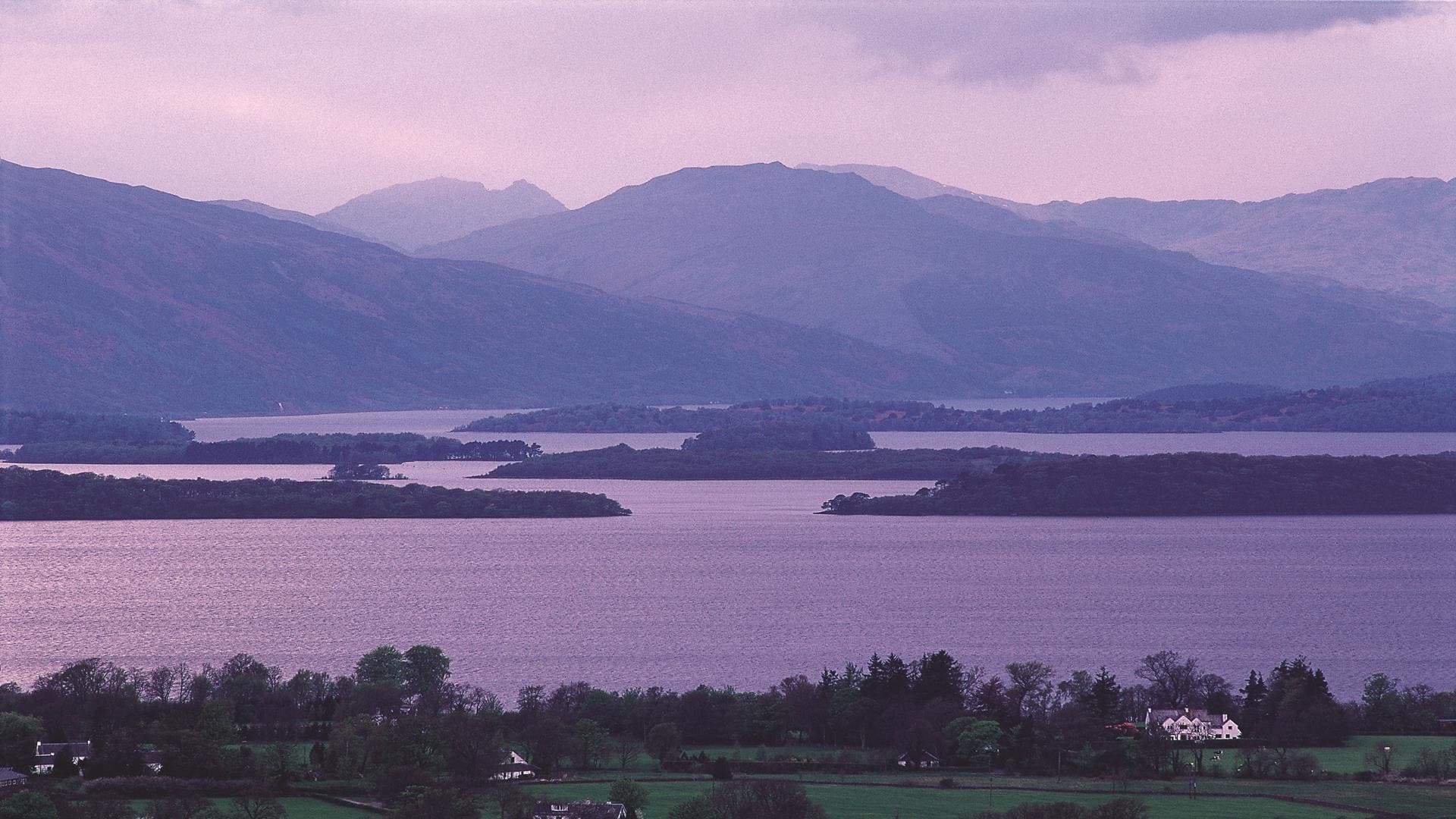 Scotland's Bonny Lochs and Glens