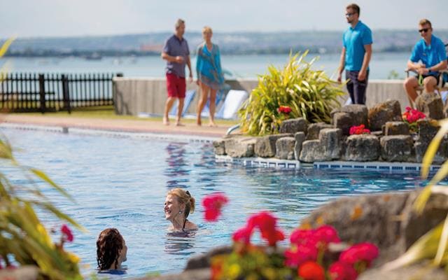 Warner Hotels - Sinah Warren